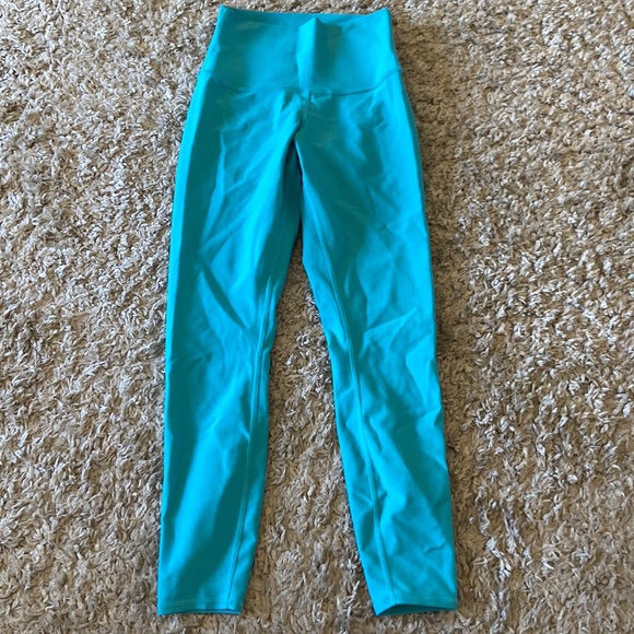 ALO Yoga | Pants & Jumpsuits | Alo Blue Leggings | Poshmark